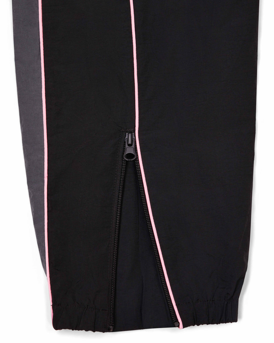 Irongate Crest Shell Tracksuit - Black/Pink – Trapstar London